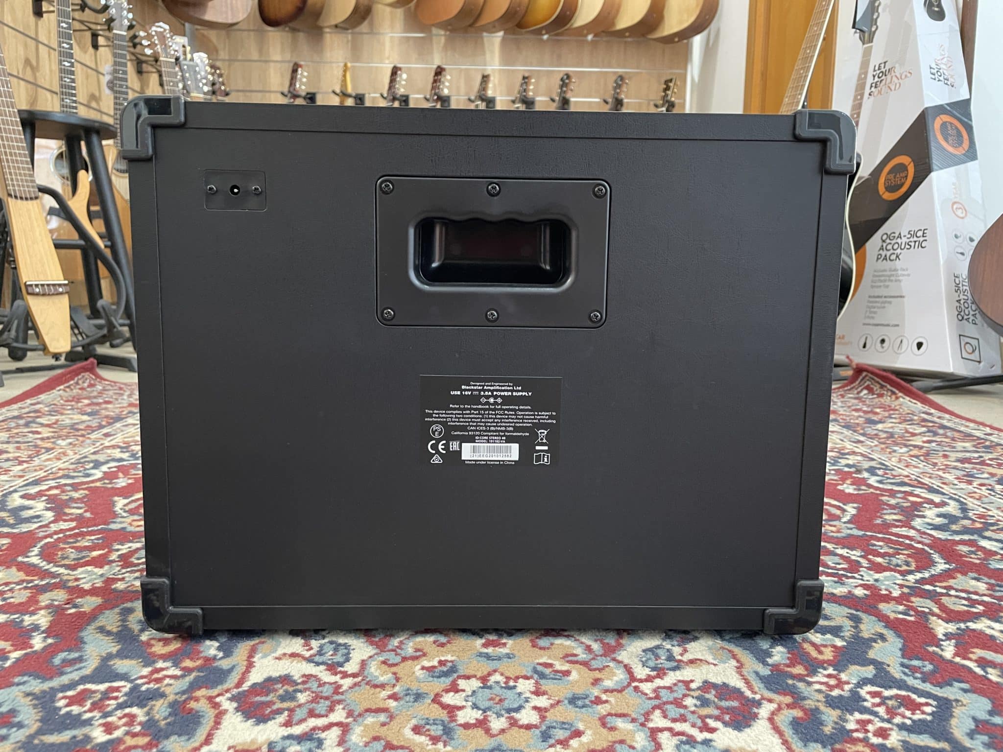 Blackstar ID:Core Stereo 40 V3 | Gas Music Store - Permute on line