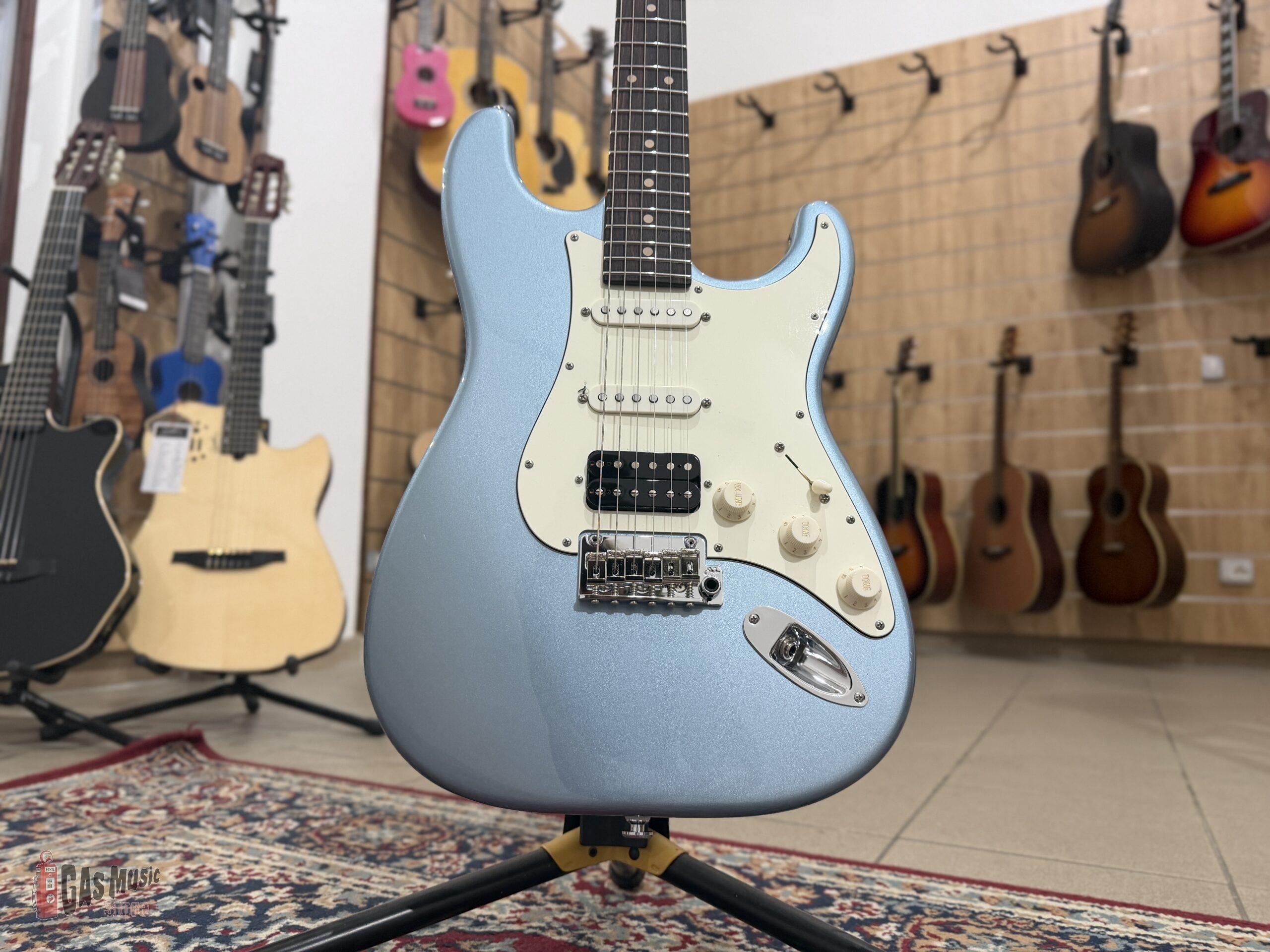 SUHR Classic S PLUS Ice Blue Metallic RW HSS | Gas Music Store ...